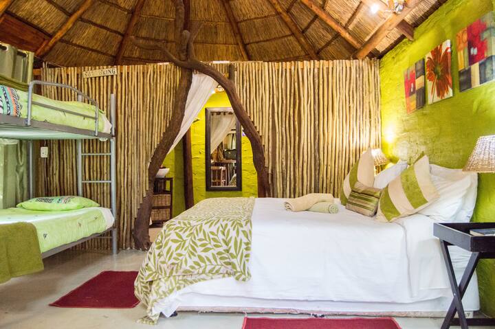 Shangrila-innibos Country Lodge Lallapanzi No 2 - Hartbeespoort