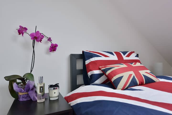 London Holiday Rentals & Homes - England, United Kingdom | Airbnb