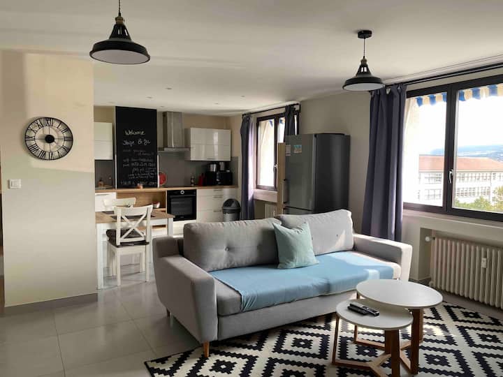 Bright Flat With A Great View 20 Mins From Geneva - Annemasse