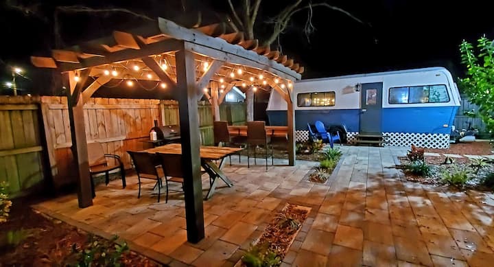 Rv Retro In Seminole Height Minutes From Downtown - Tampa, FL