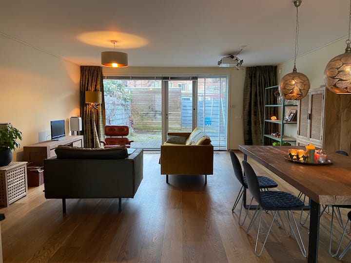 Spacious And Comfortable 3-story House For Rent - Amsterdam