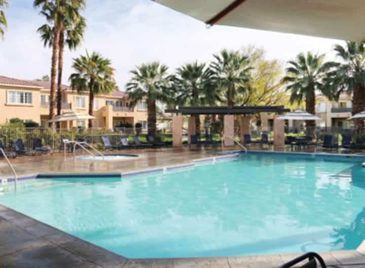 C-city 1 Bedroom Condo - Cathedral City, CA