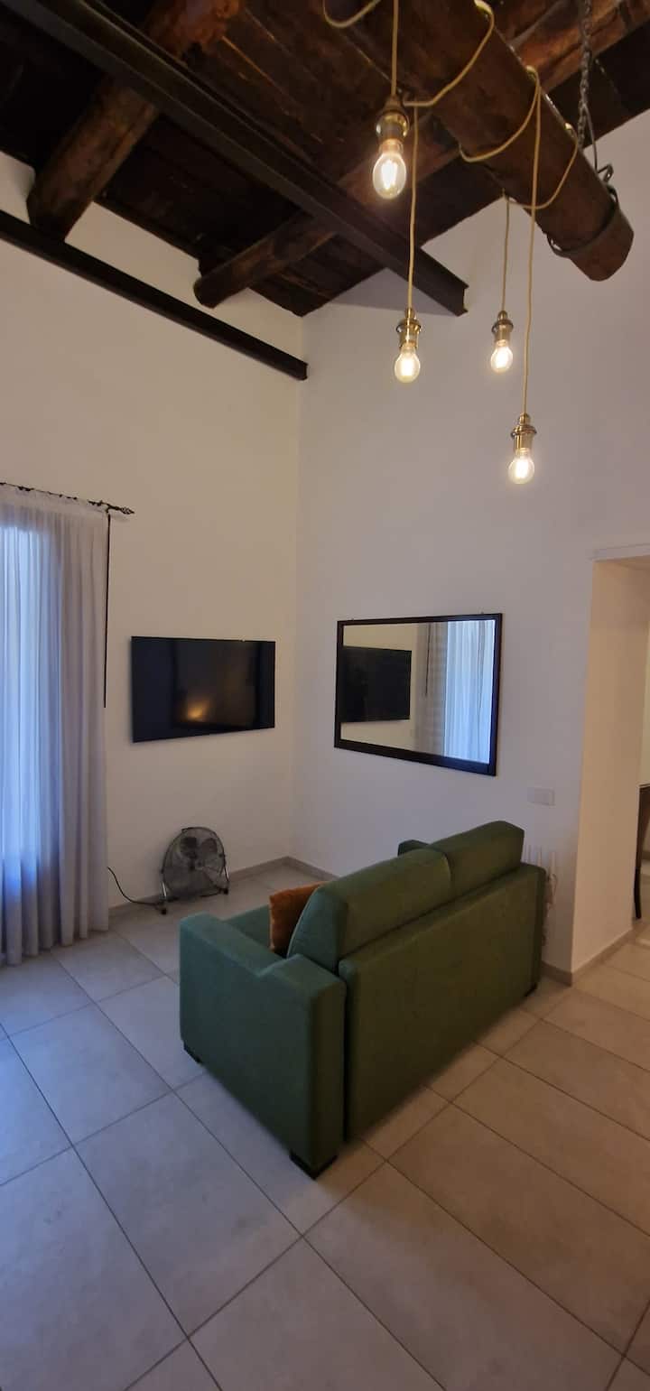 Loft Michelangelo Di Fronte Al Mare. - Castellammare di Stabia