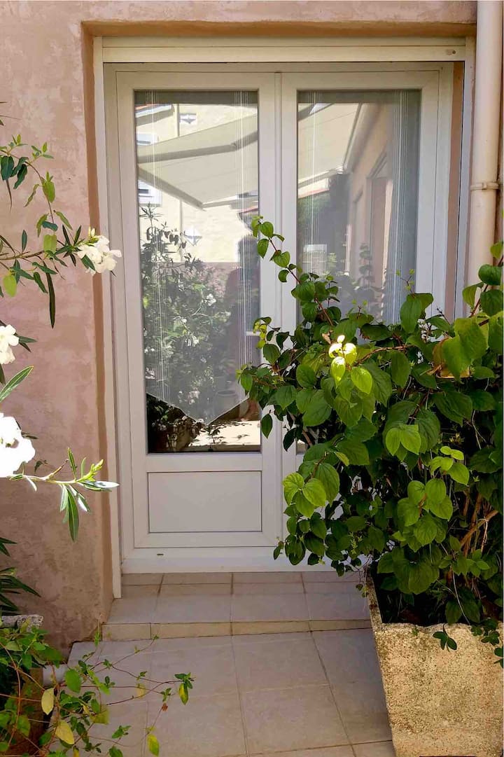 Chambre Individuelle Très Calme Parking Sécurisé - Bédarieux