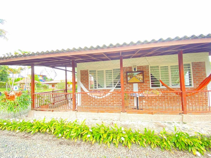 Finca La Gloria 1 - Montenegro, Colombia