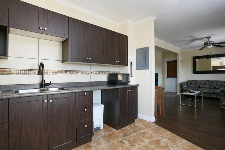 10min Al Centro Mtl | Rem A 5min | Parking - Brossard