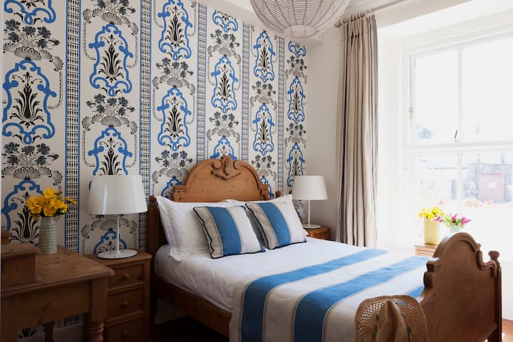 The Strand Town House, Dunmore East. - Waterford