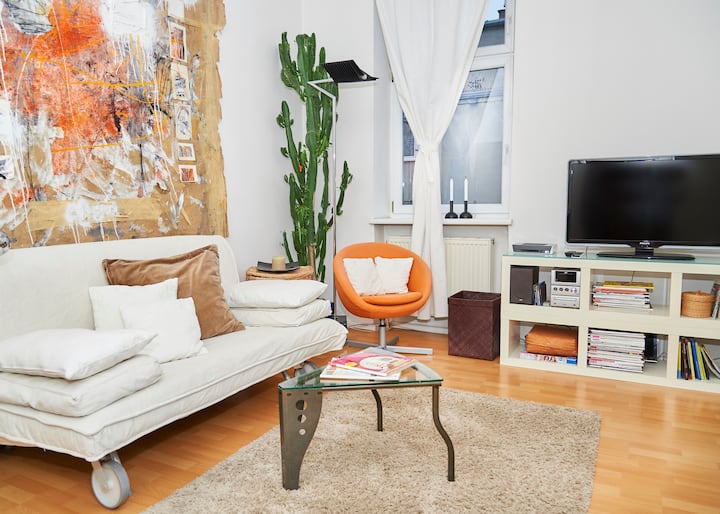 Comfortable 2-bedroom-apartment With Style - Wien