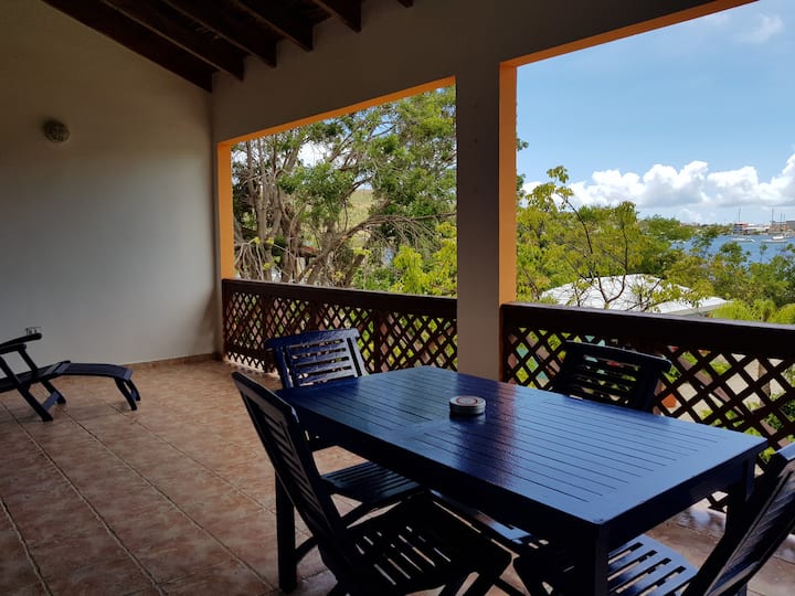 Hostal Casa Culebra Villa 6 (Bay Front, Boat Slip) - Culebra