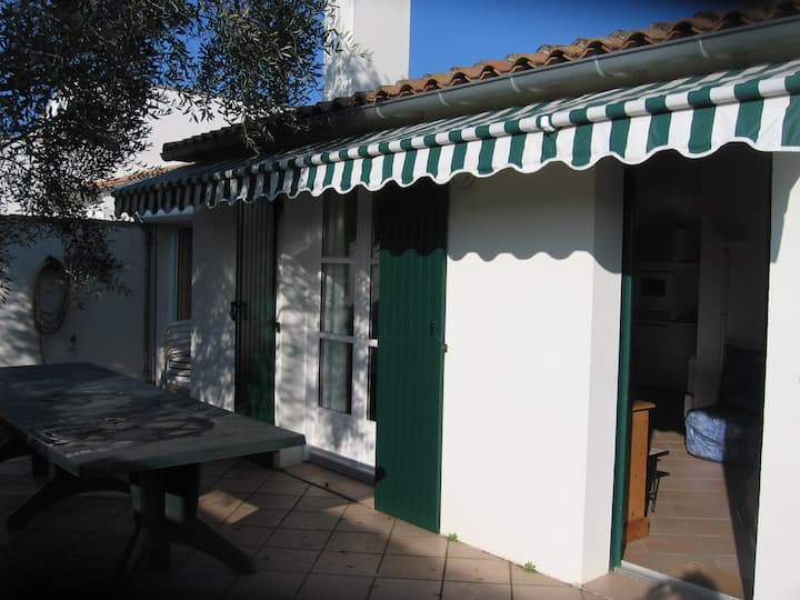 Petite Maison Dans Une Résidence - Sainte-Marie-de-Ré