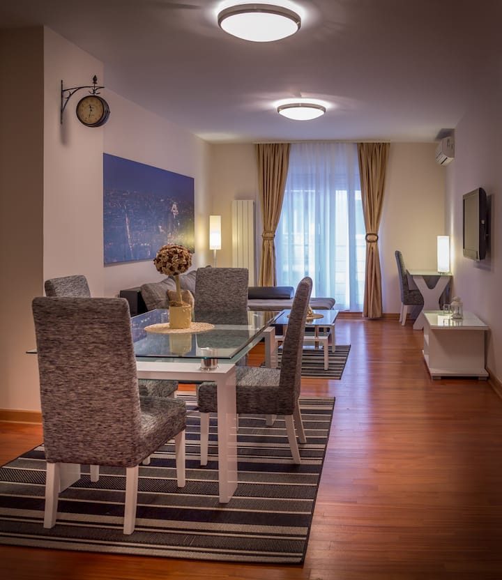 Feelbelgrade A205 2 Bedroom Apartment With Terrace - Belgrade