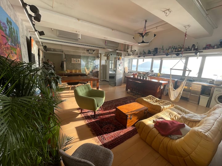 Luxury Loft In Converted Warehouse - Hong Kong