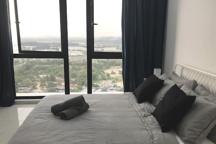 Hening At Centrus Soho Cyberjaya, With Wifi - Cyberjaya