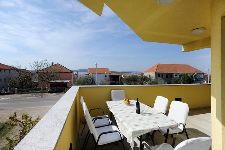 Luxury Apartment Bosotin Vodice 6+3 -