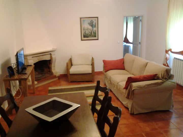 Between Lisbon And Sintra - Amadora