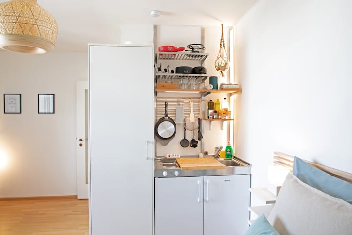 Studio De Luxe + Balcon – 1 Min Gare Sbb Cff Sncf - Basel