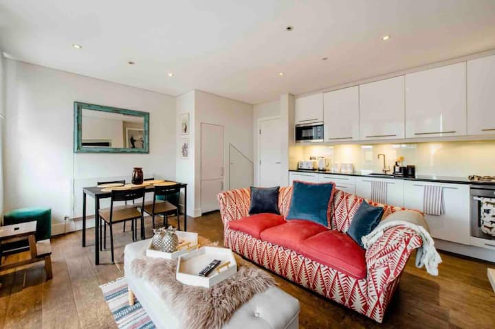 2 Bedrooms In A Private Flat Near Portobello Road - Londra