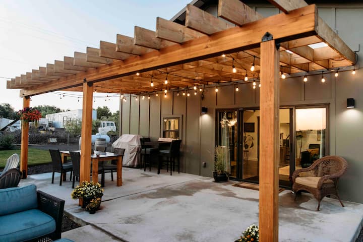 South Side Rustic Luxury At The Shop - Walla Walla, WA