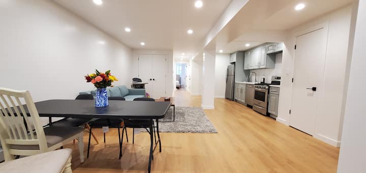 Brooklyn Apartment 2 Br, Close 2 Subway, Safe Area - New York