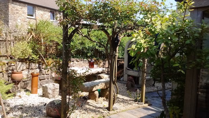 Rosehill House Offers A Pleasant Peaceful Retreat - Mousehole