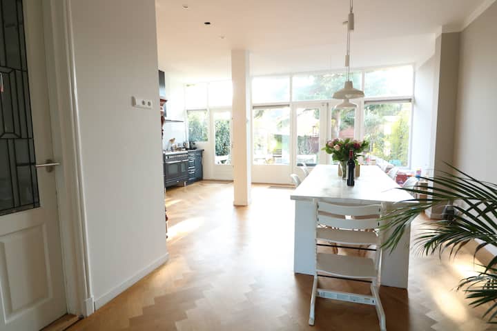 Bright Spacios House, 2 Bedrooms + 2 Bathrooms - Amsterdam