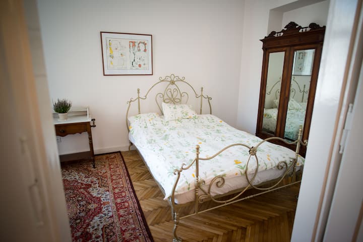 Vintage Lovers - Krakow