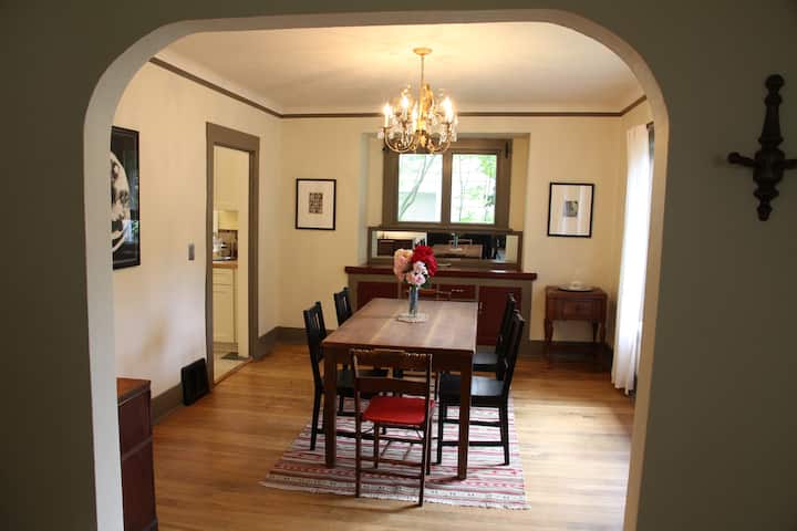 Historic Mississippi District - Centrally Located - Portland, OR