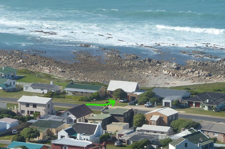 Agulhas - Tip Of Africa Seafront Cottage & Annex - L'Agulhas