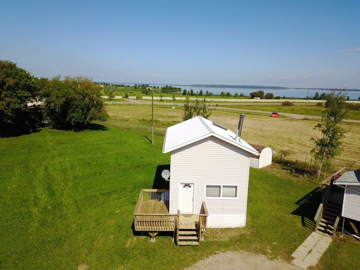 Loft Cabin - Alberta