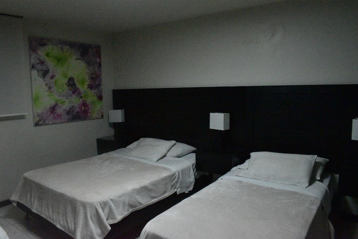 Hotel Marev; Habitacion Norteamericana - Irapuato