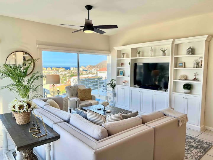 Spectacular Ocean Views Walk To Everything! - Cabo San Lucas