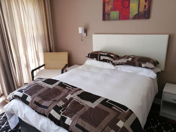 Double Room With Private Entrance - Welkom