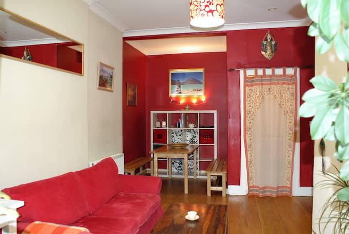 Delightful Traditional Flat In Canonmills + Garden - Edinburgh