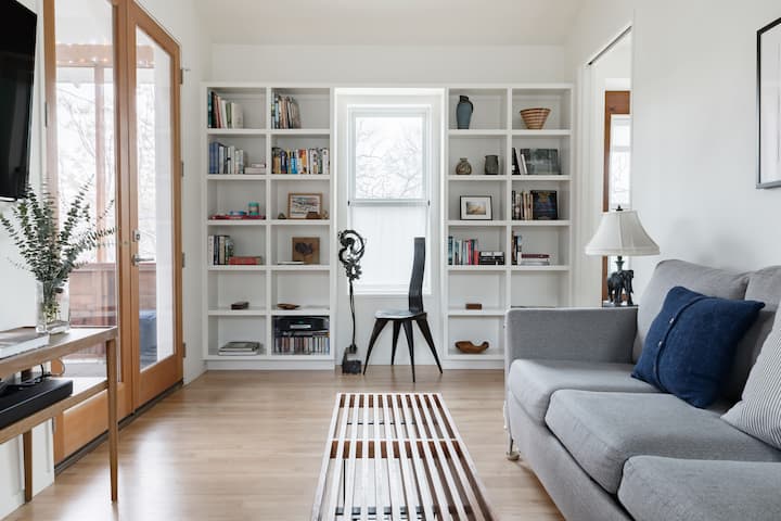 Stylish Alley Flat In Highly Walkable Central East Austin - Austin, TX