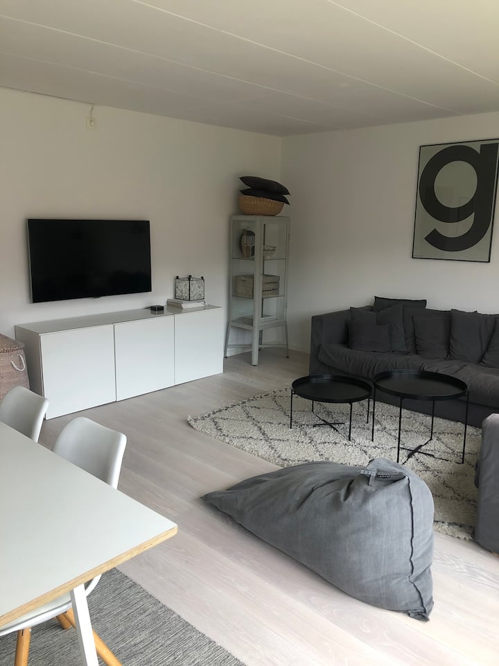 Tvåplans Radhus Med Närhet Till Salta Bad - Gothenburg