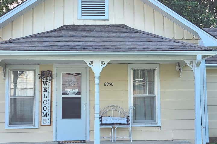 Cozy Cottage Retreat On Rt 66 - Galena, KS