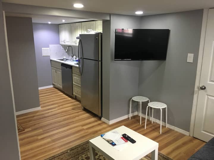 One Bed Apartment In The Heart Of Staten Island - スタテンアイランド, NY