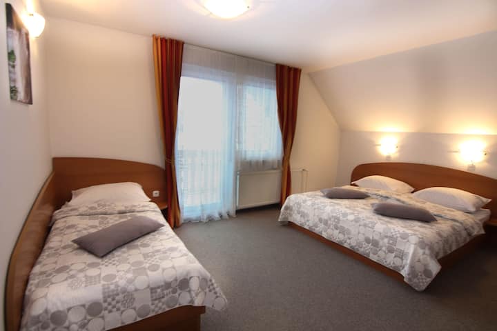 Room With Breakfast In The Centre Of Kranjska Gora - Kranjska Gora
