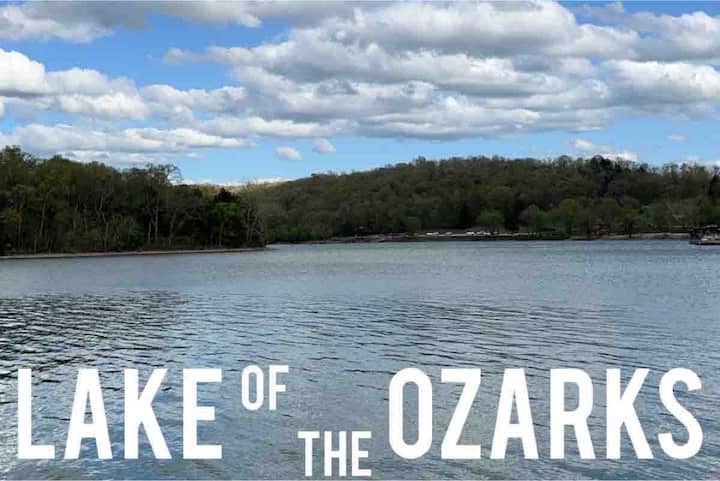 Vacation At Lake Of The Ozarks - Camdenton, MO