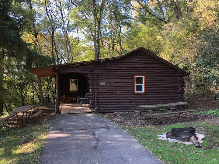 Glacier Hills Rustic Cabin #9 - Hubertus, WI