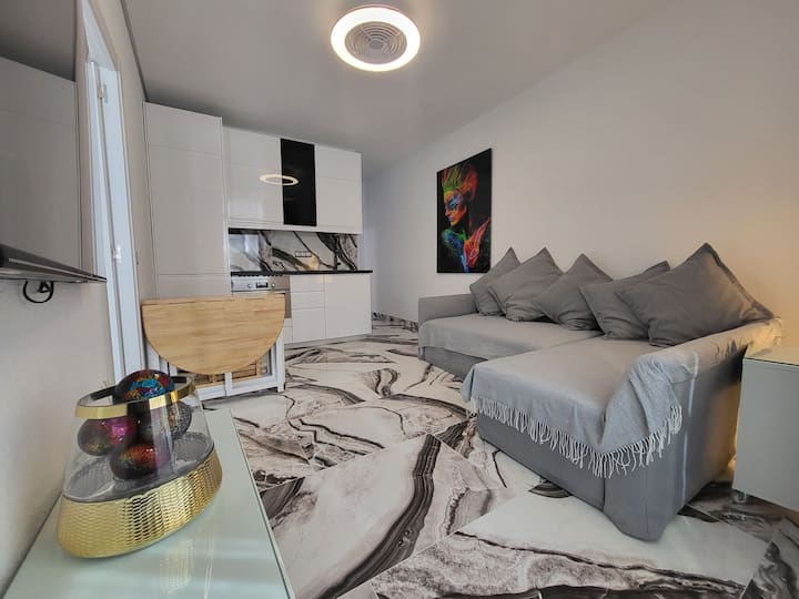 2 Bedrooms Flat+balcony+parking Las Canteras Beach - Las Palmas de Gran Canaria