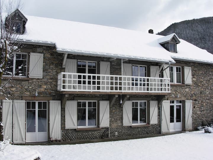 Maison De Caractère Au Cœur Des Pyrénées - Arreau