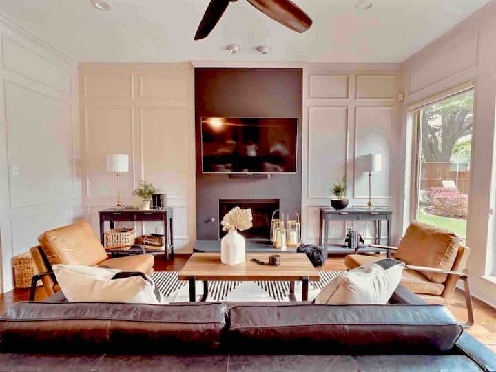 Spacious 5-bdroom Villa ~20 Min To Downtown Dallas - Dallas, TX