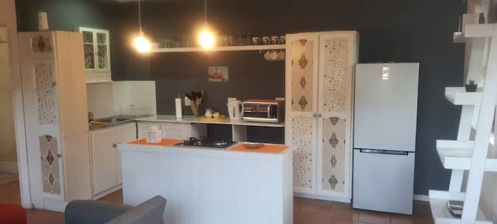 Stewart's Nest - No Load Shedding (Solar Power) - Gqeberha