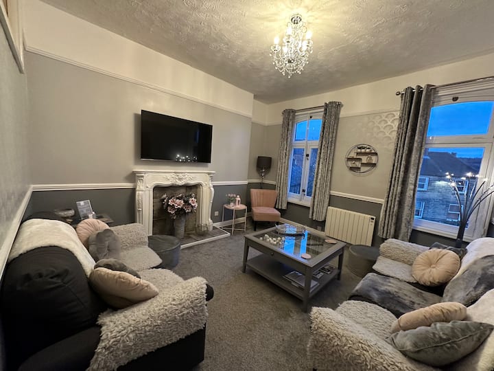 Stunning Spacious One Bedroom Apartment. - Belper