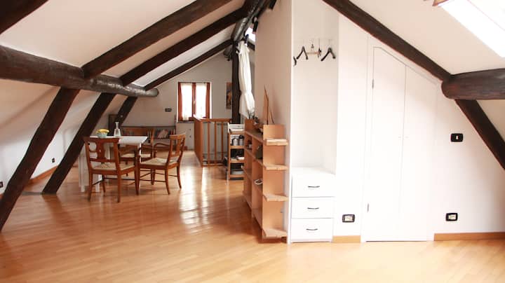 Bright Attic With Panoramic Terrace, Casa G - Genoa