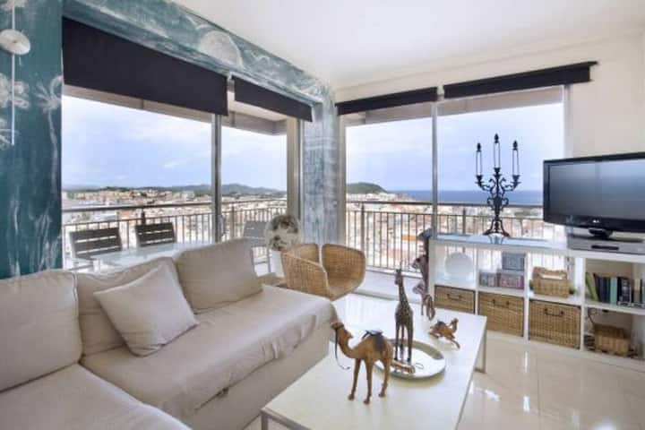Sea Views 1st Line Apt Level 16 - Tamariu