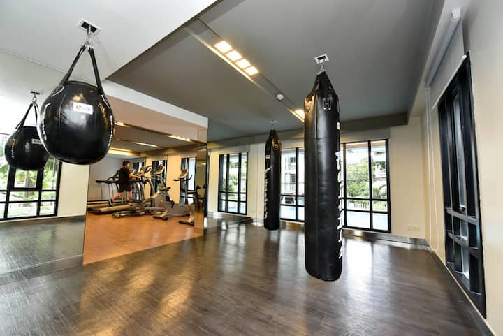 1br Condo/free Wifi/ Pleon Jit Bts Station - 120 - Bangkok
