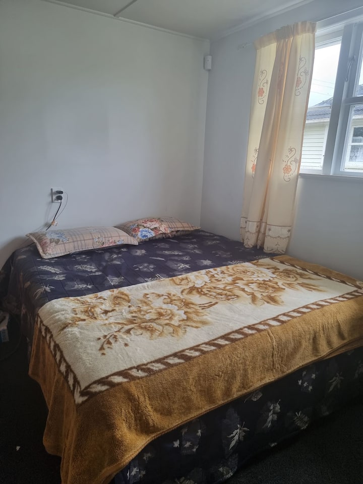 Cheerful 3 Bedroom Home With Free Parking
On Site - Huntly