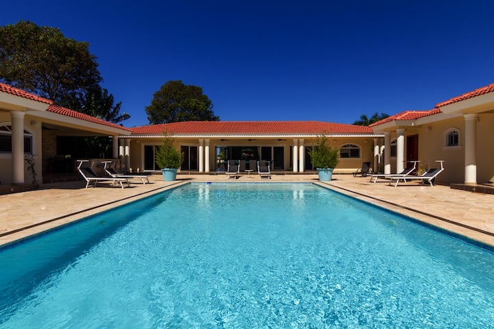 Casa Coco-brisa Premium 6 Master @ Casa Linda - Dominica